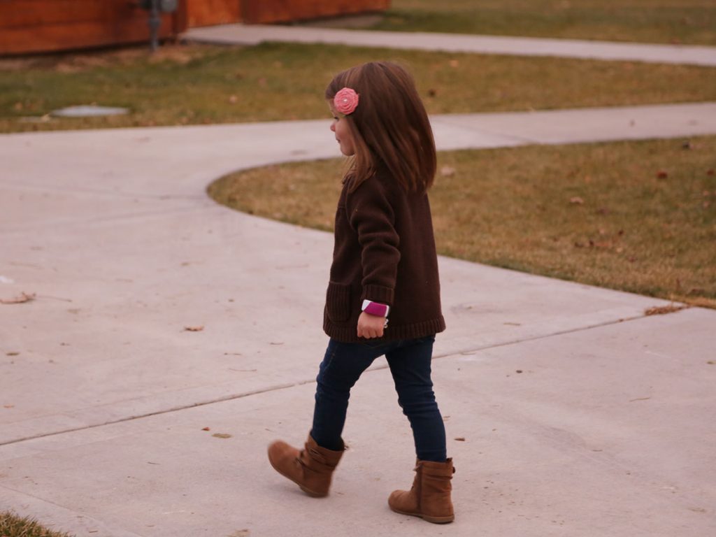 Kiband safety bracelet stops children wandering off, can only be ...