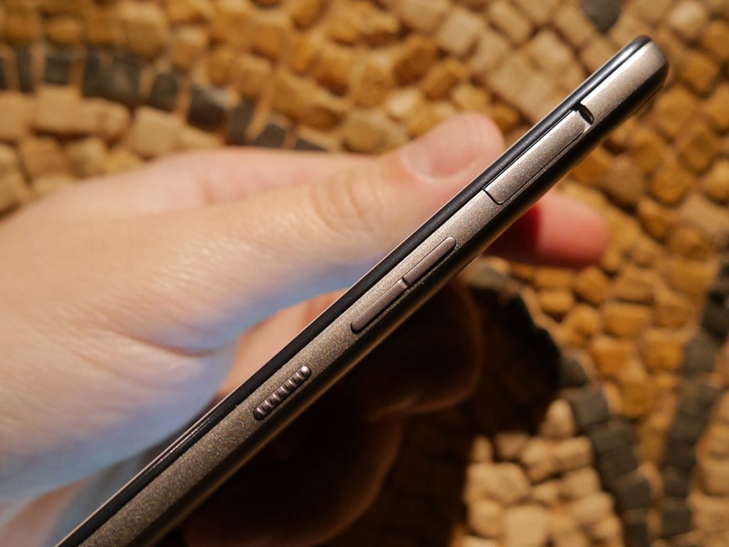 HTC X9 smartphone review - hands on preview Stuff