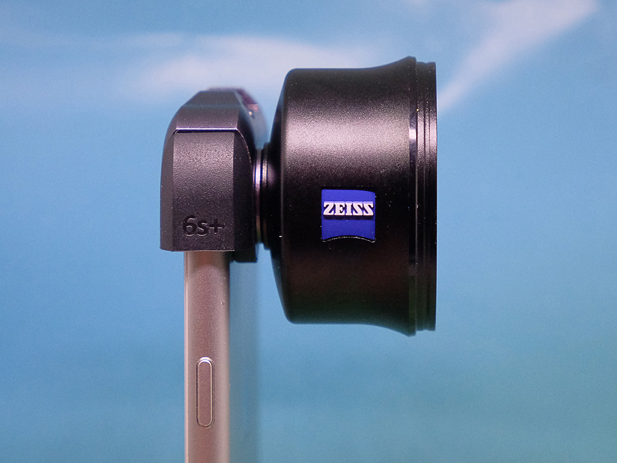 ExoLens PRO with Optics by ZEISS Wide-Angle Kit review | Stuff