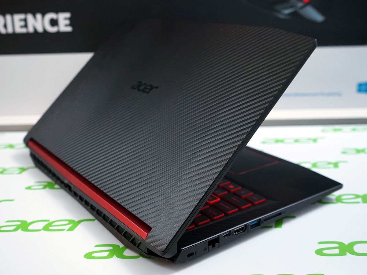 Acer Nitro 5 (2018, AMD Ryzen) hands-on review from CES 2018 | Stuff