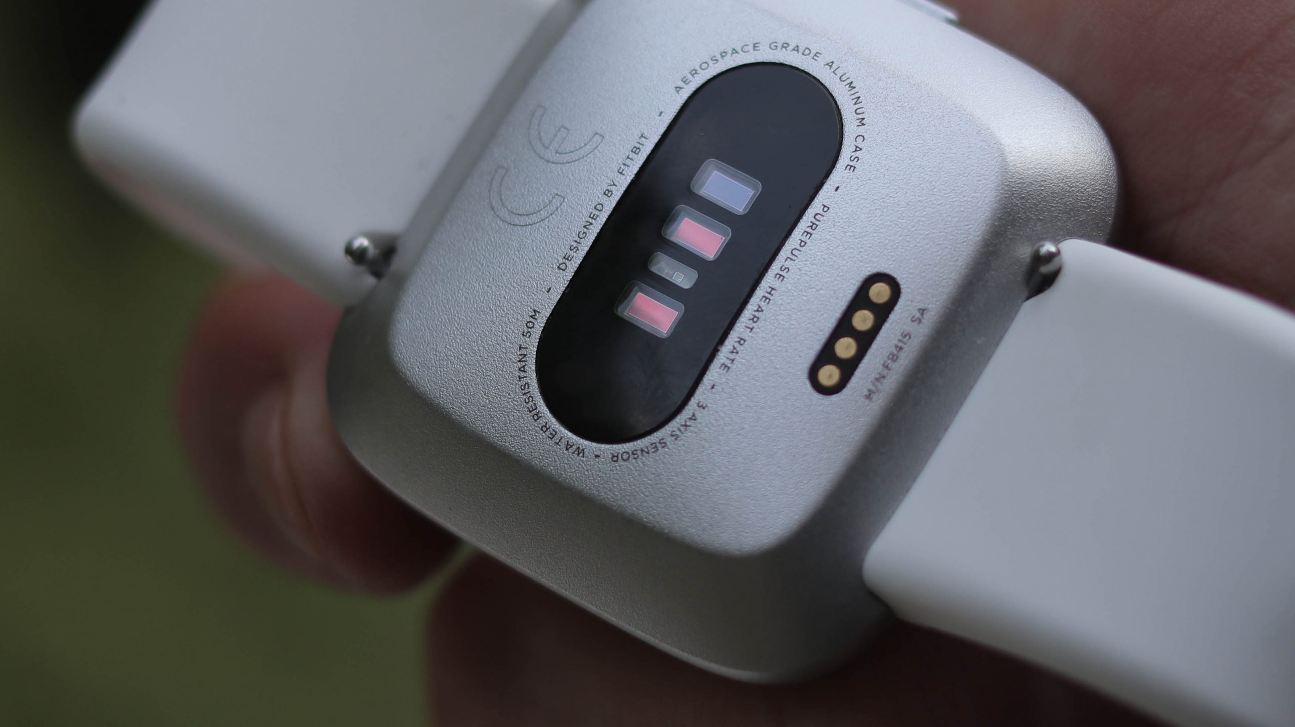 Fitbit Versa Lite review | Stuff