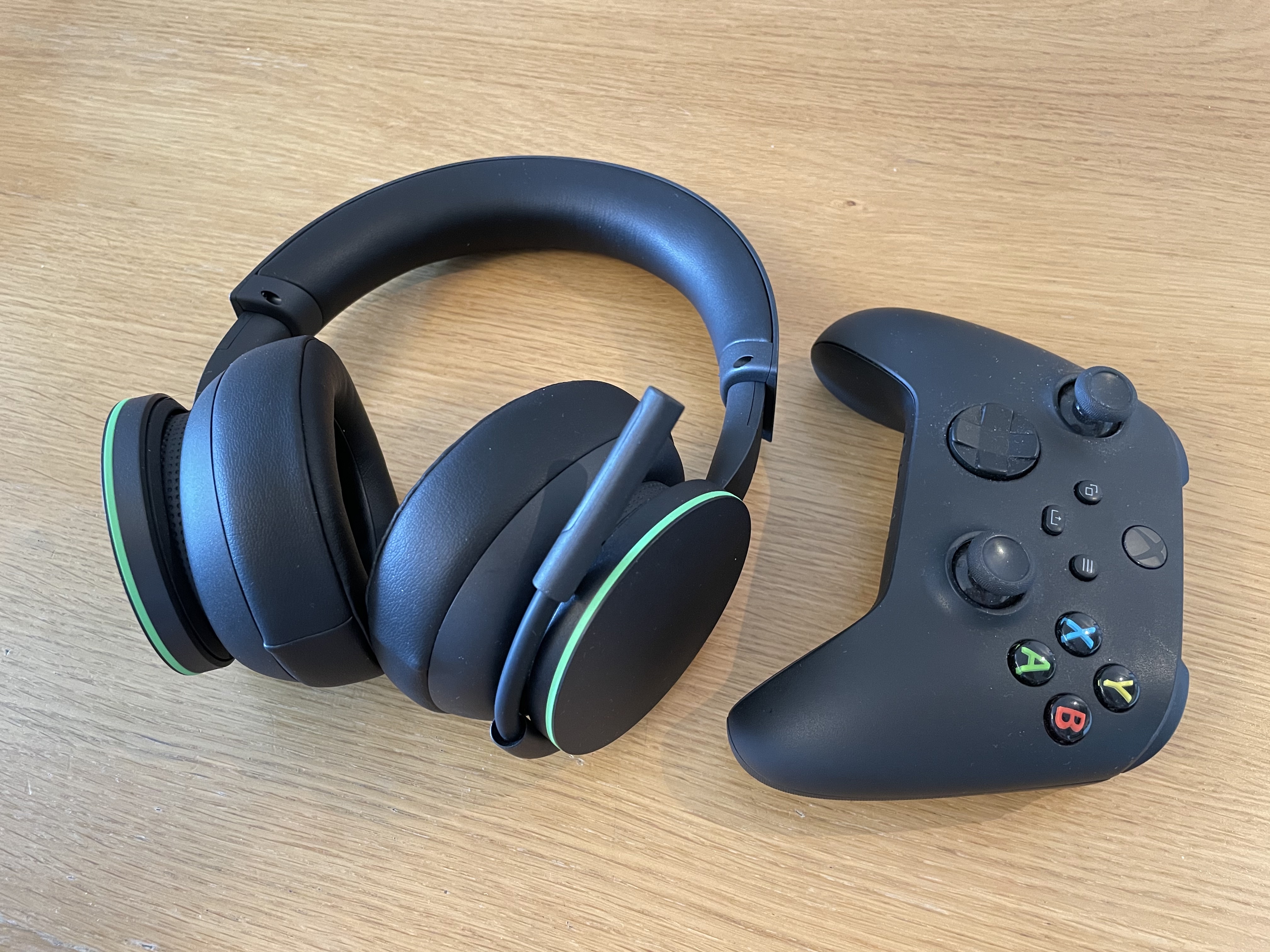 Microsoft Xbox Wireless Headset review | Stuff