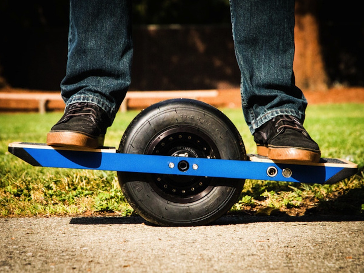 Onewheel self-balancing electric skateboard is the closest thing to a ...