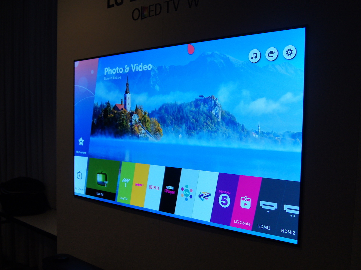 LG Signature W7 Wallpaper OLED TV review | Stuff
