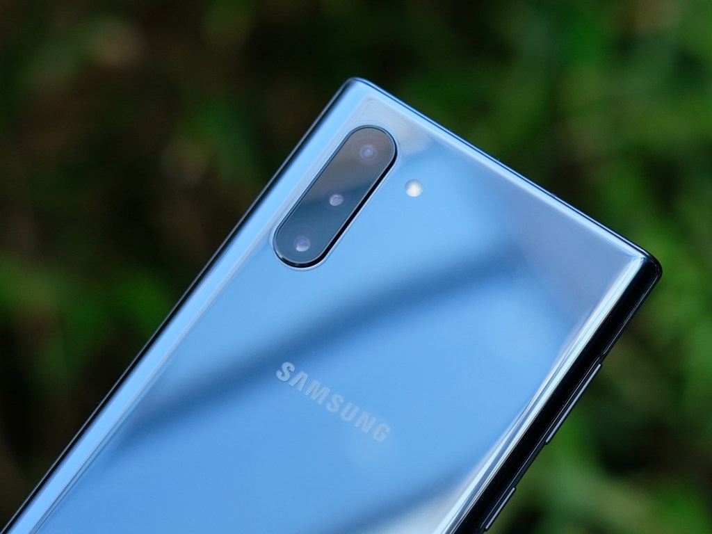 Huawei stepping into Galaxy Note 5-shaped void with stylus-toting ...
