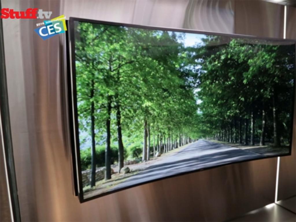 Samsung's flexible OLED TV bends at your command | Stuff