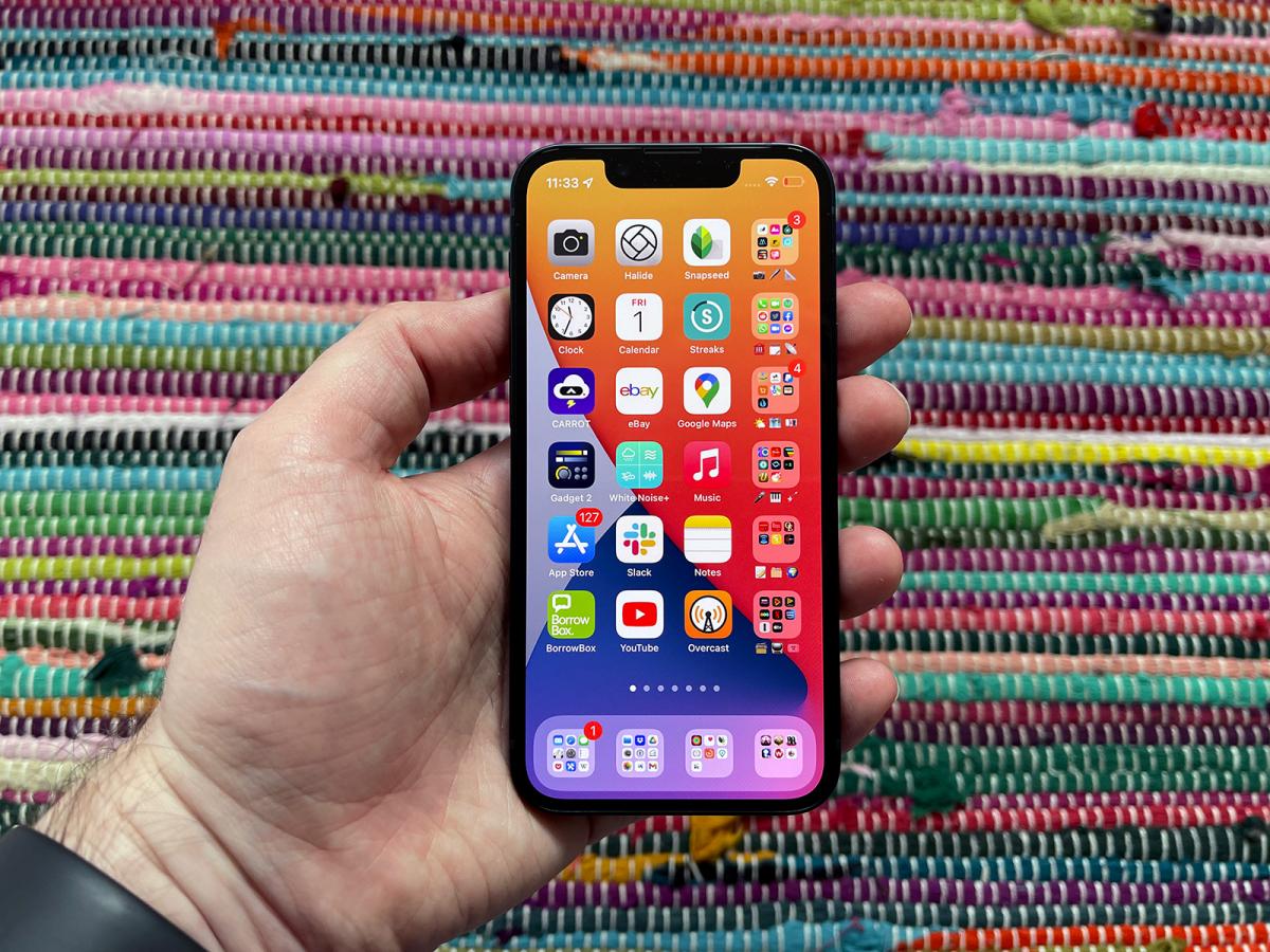iPhone 16 mini: Why didn't Apple make one? | Stuff