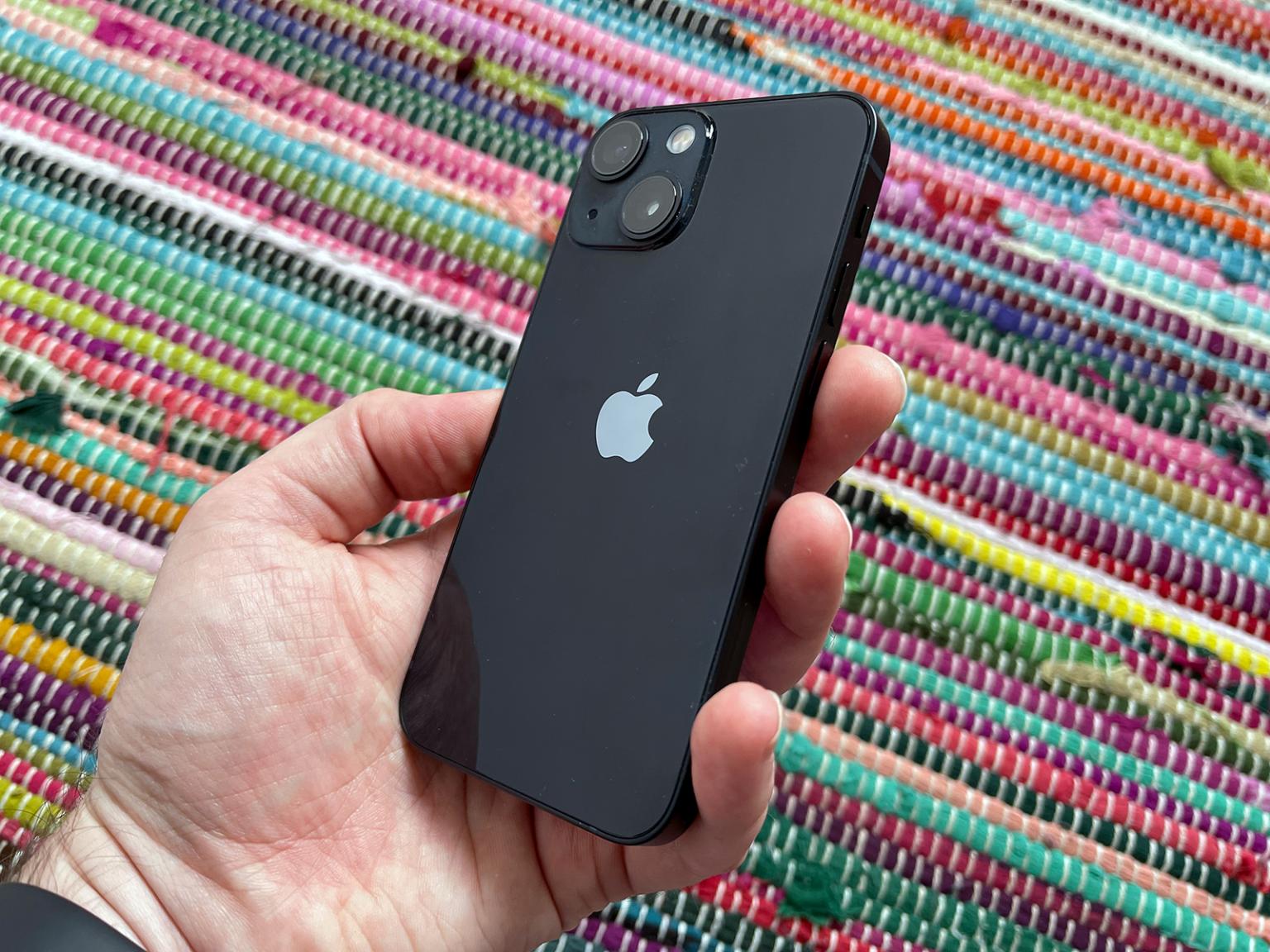 iPhone 16 mini: Why didn't Apple make one? | Stuff
