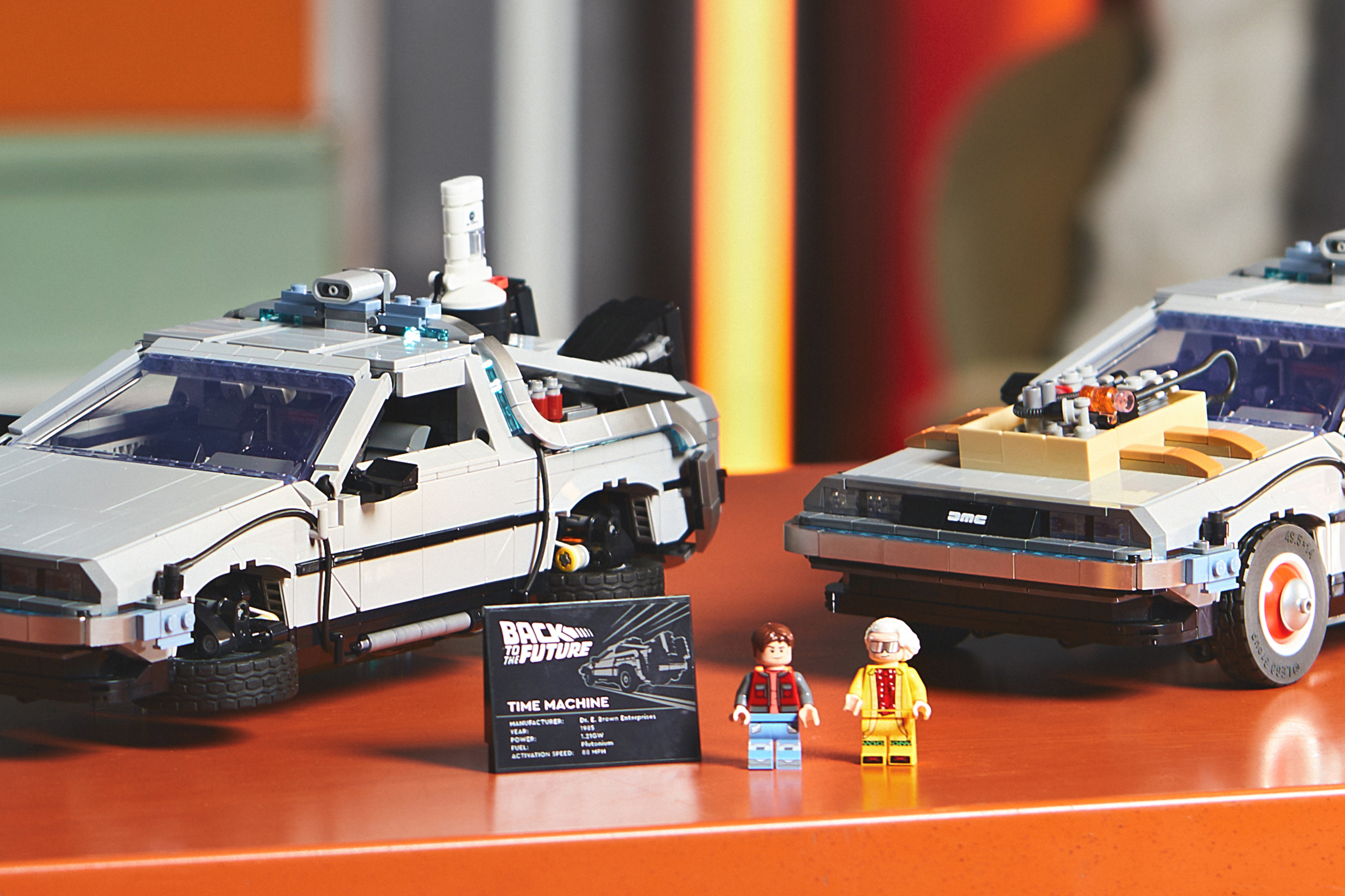 Great Scott! Lego has revealed a 1872-piece 3-in-1 Back to the Future ...
