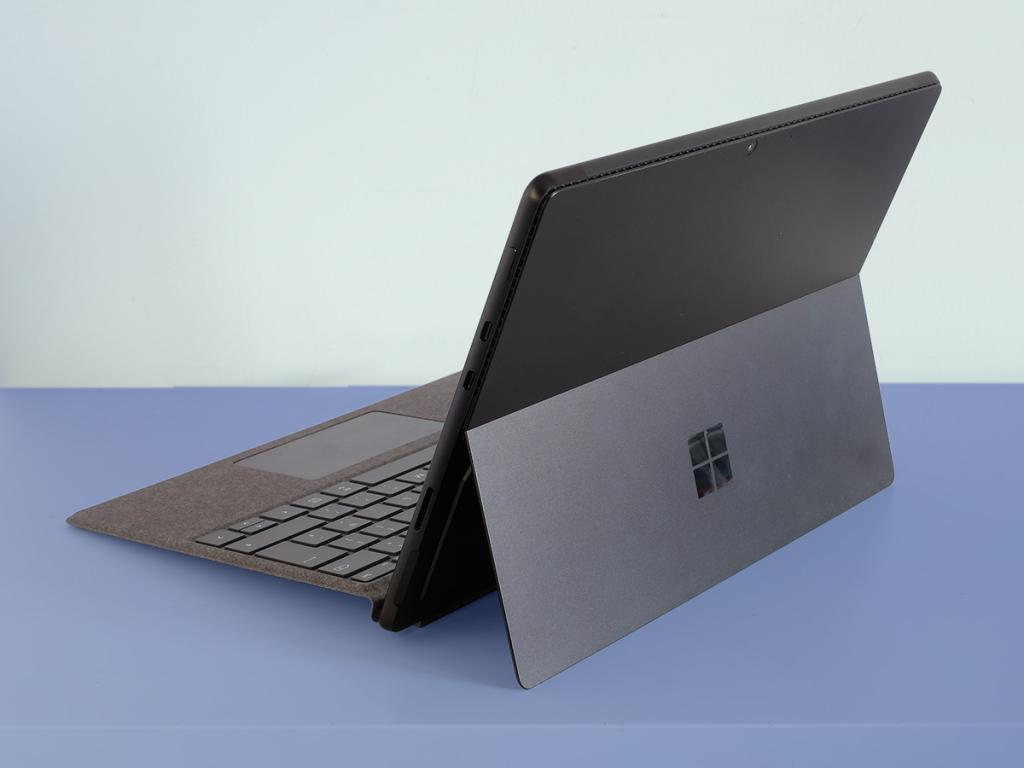 Microsoft Surface Pro 8 review: more of the (super) same | Stuff
