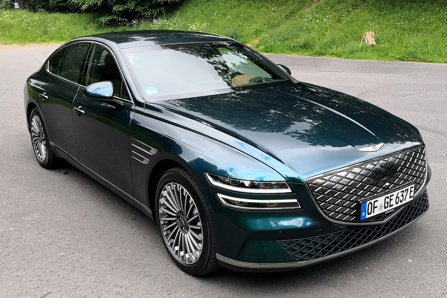 Genesis Electrified G80 review: battery-powered luxury | Stuff