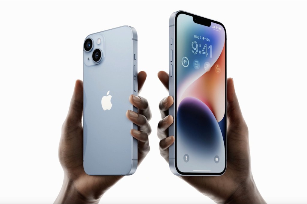 The new iPhone 14 is here, with satellite connectivity | Stuff