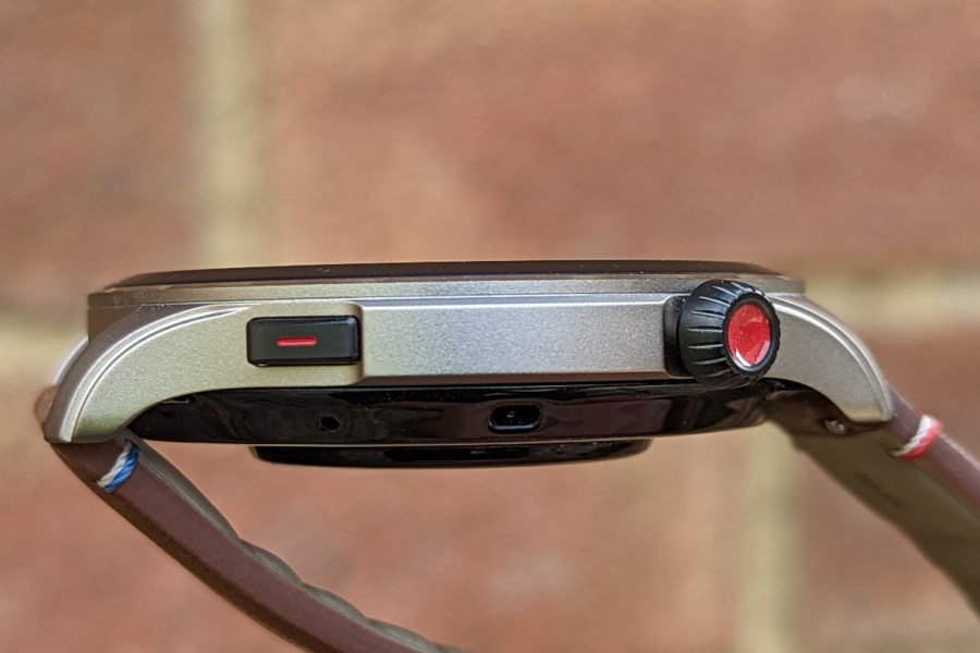 Amazfit GTR 4 review: modern smarts, vintage feel | Stuff