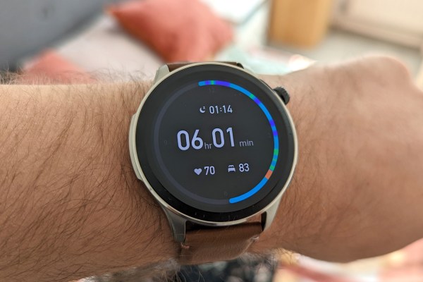 Amazfit GTR 4 review: modern smarts, vintage feel | Stuff