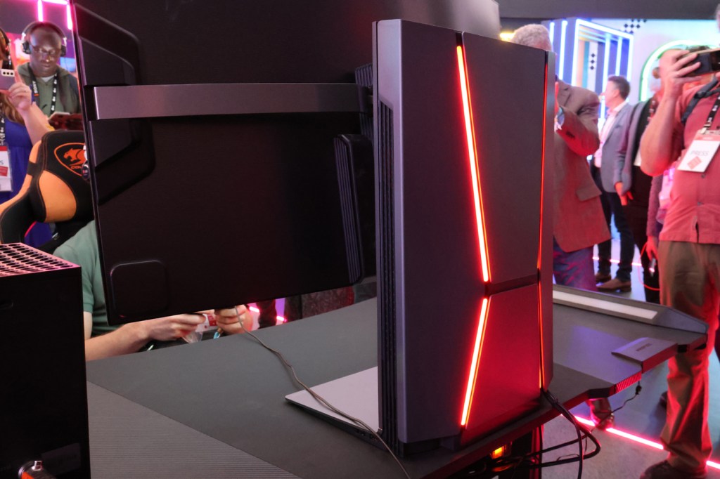 LG OLED Flex LX3 hands-on review: customise your curve | Stuff