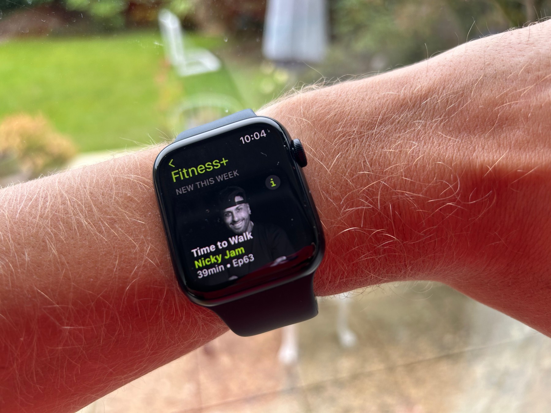 Apple Watch SE (2nd Gen, 2022) review: the best fit for most | Stuff