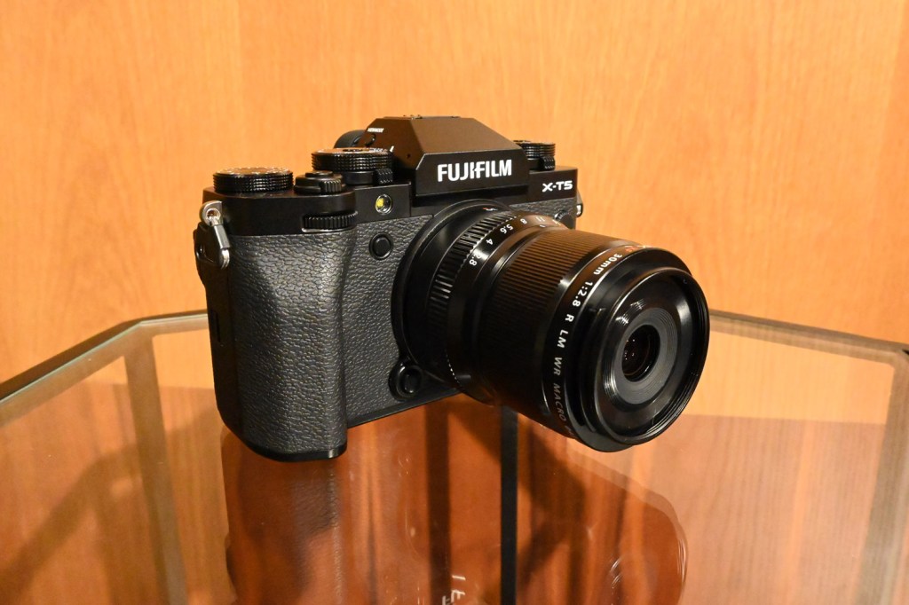 Fujifilm X-T5 hands-on review: no school like the old school | Stuff