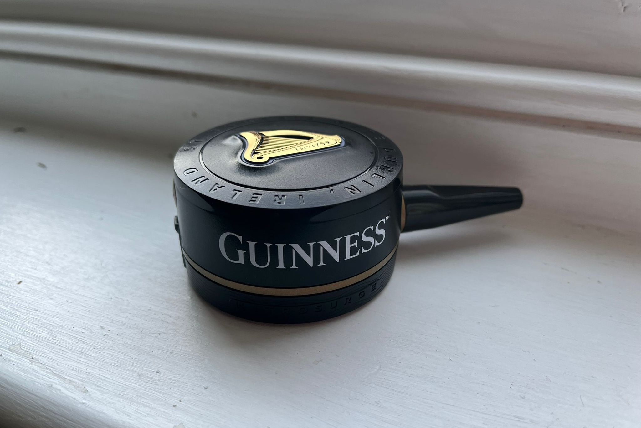 Can you pour the perfect pint? Guinness Nitrosurge tested | Stuff
