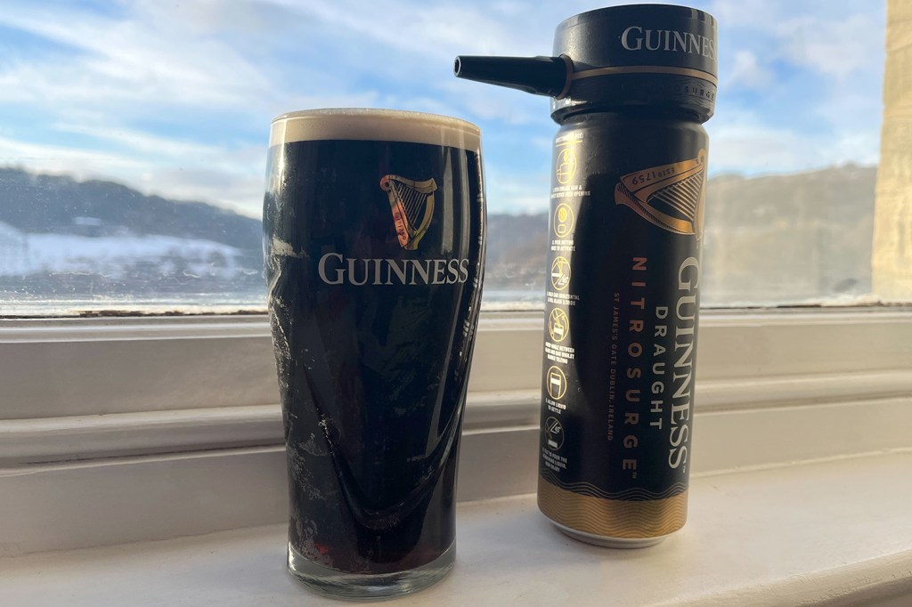 Can you pour the perfect pint? Guinness Nitrosurge tested | Stuff