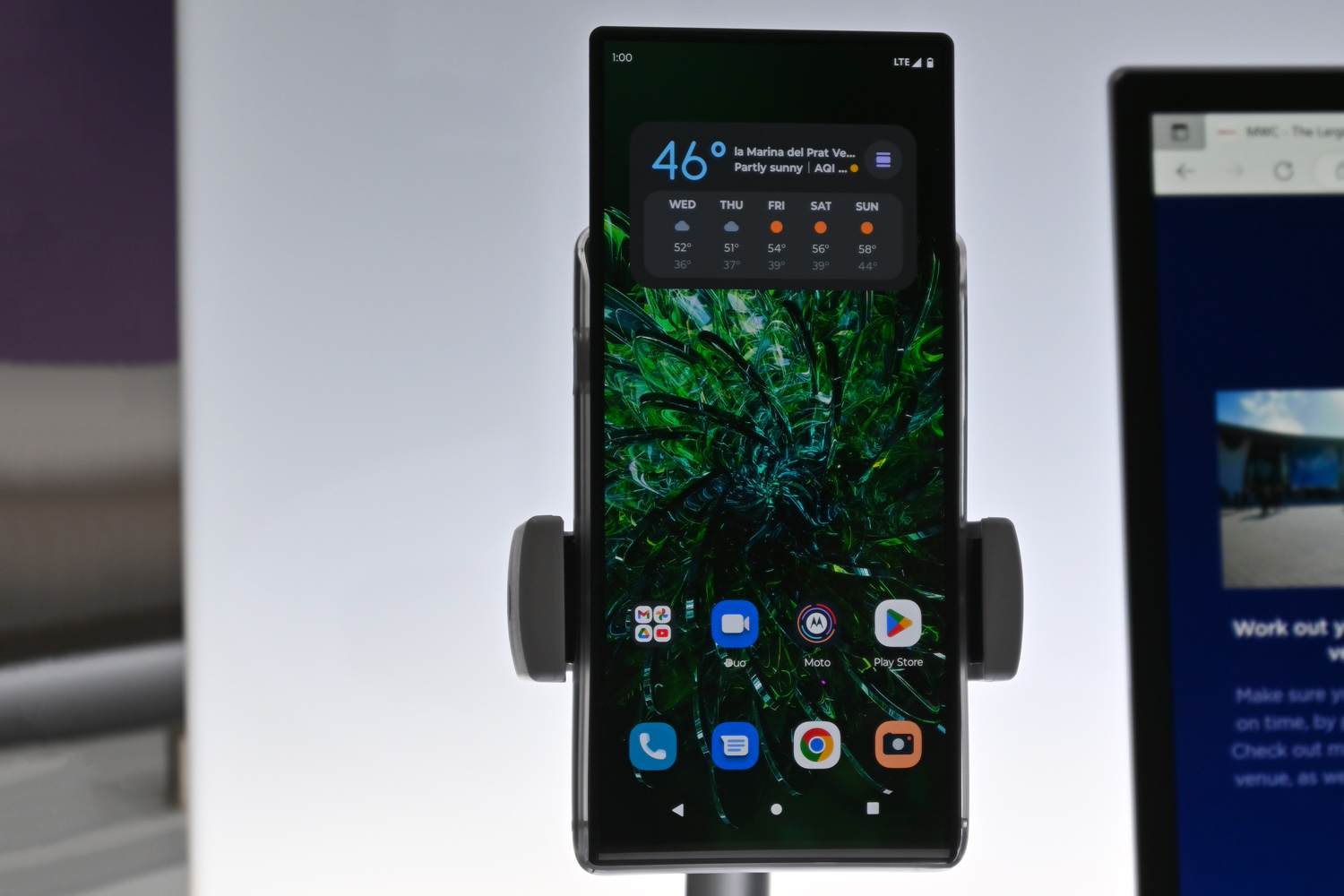 Roll up, roll up: foldables are dead. It’s all about rollable phones ...
