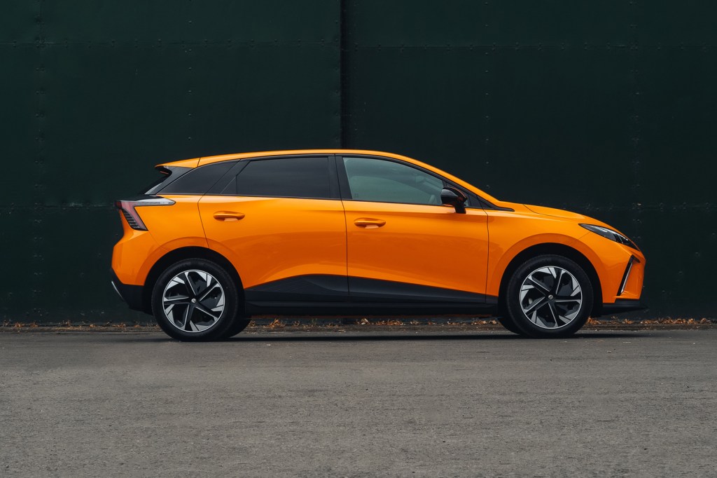MG4 EV review: a new affordable benchmark? | Stuff