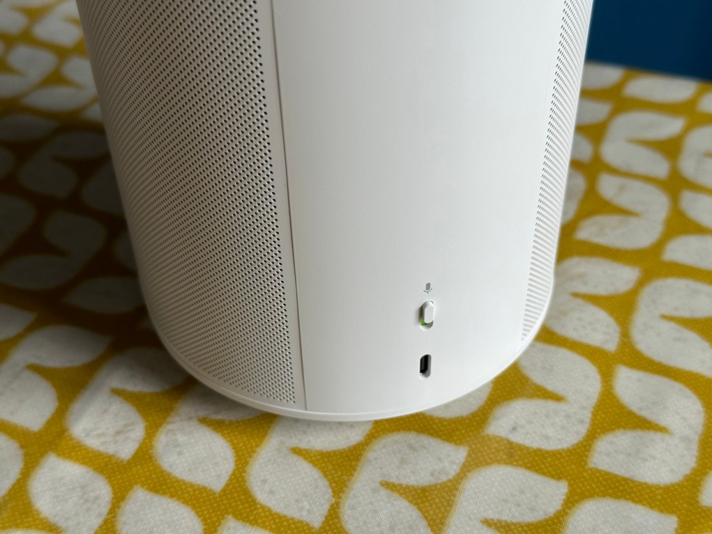 Sonos Era 100 review: a new yet familiar friend | Stuff