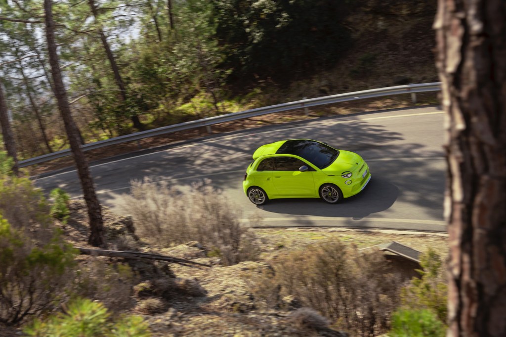 Abarth 500e review: first of a new breed | Stuff
