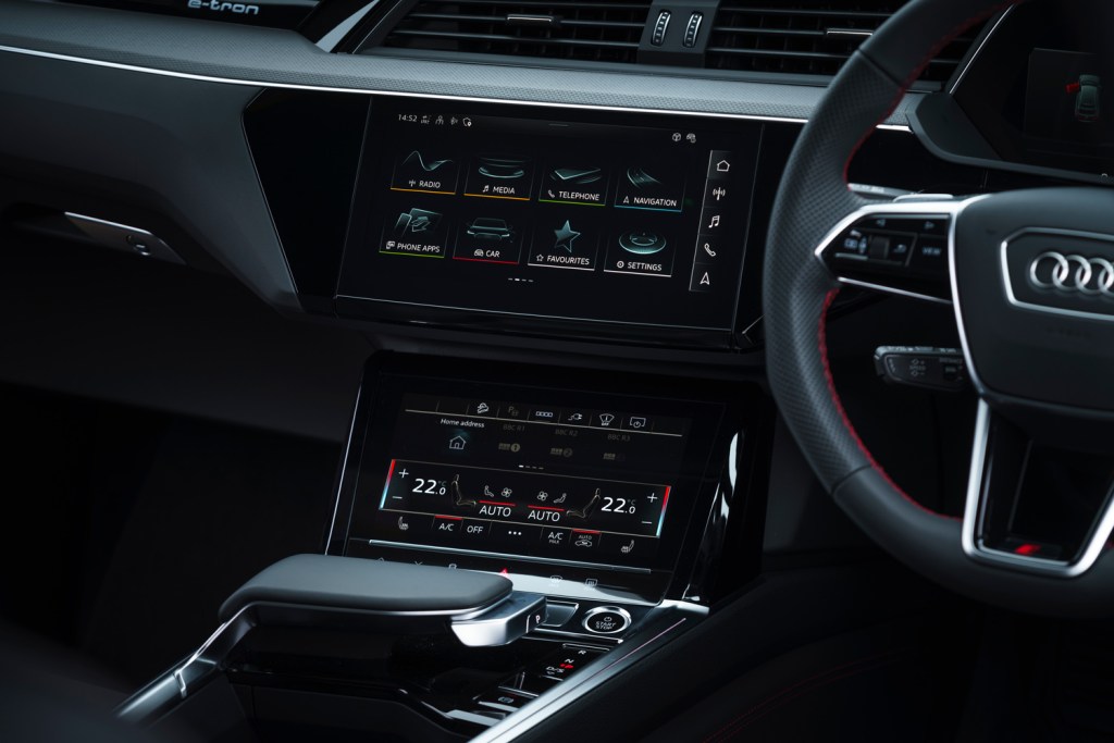 Audi Q8 e-tron review: a bigger, bolder Audi EV | Stuff