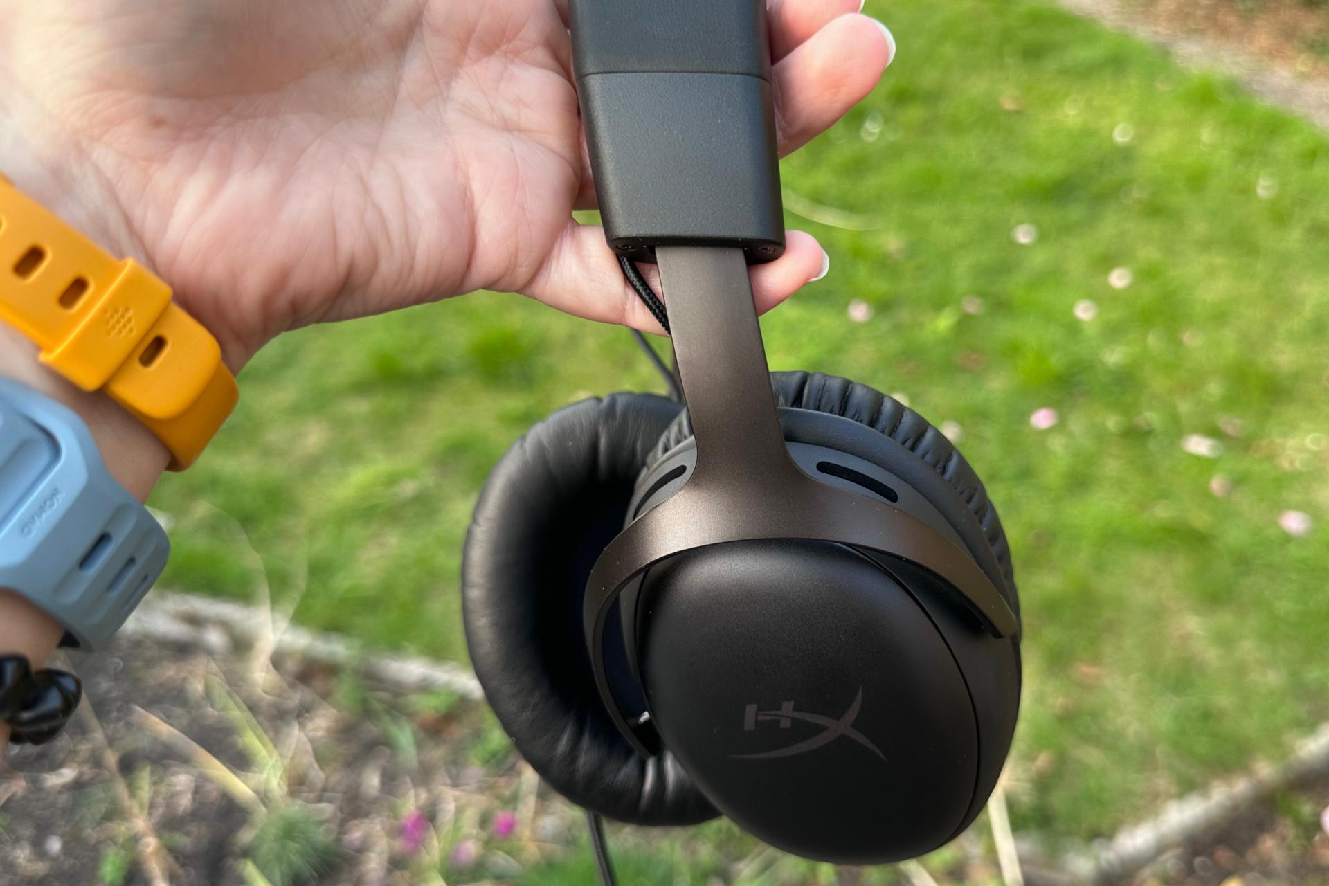 HyperX Cloud III review: well priced and a reliable bet | Stuff