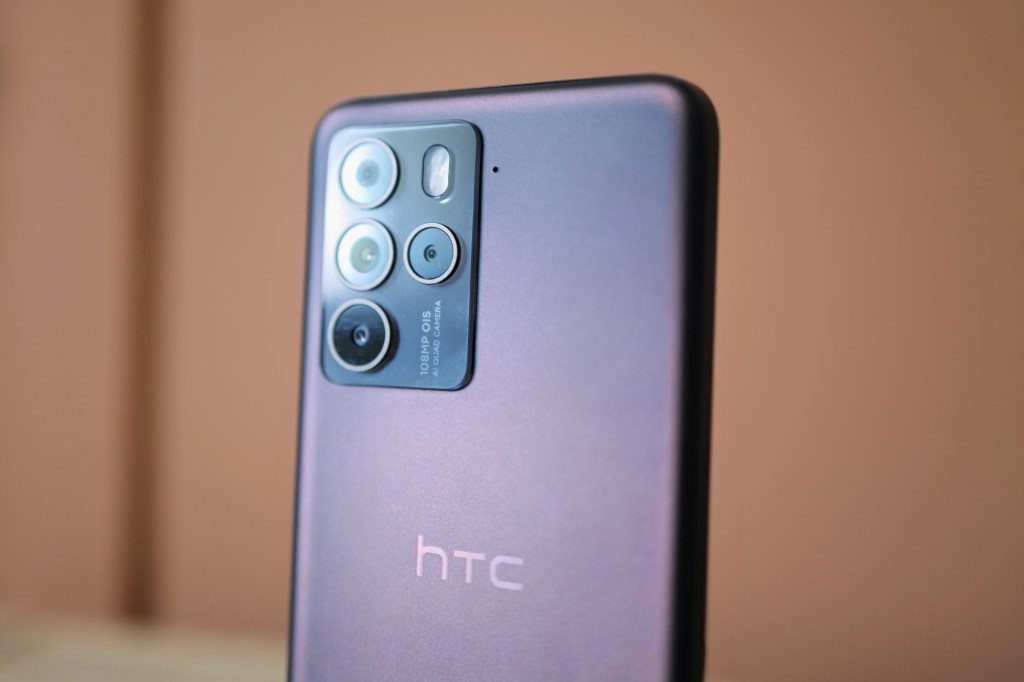 HTC U23 Pro review: blast from the past | Stuff