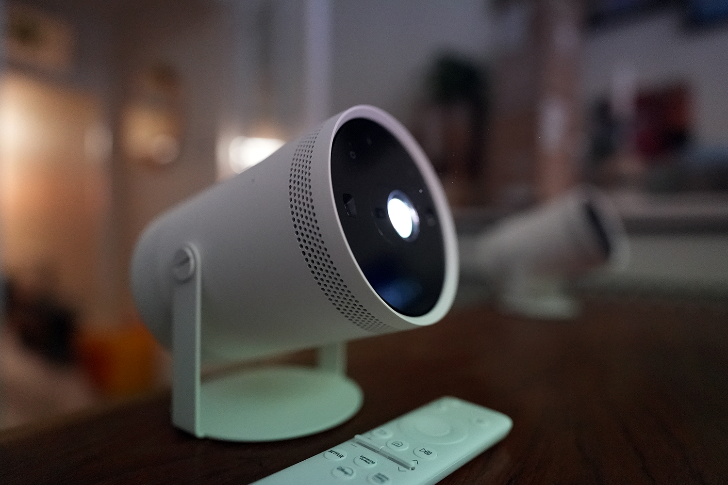 Samsung The Freestyle 2nd Gen review: two become one | Stuff