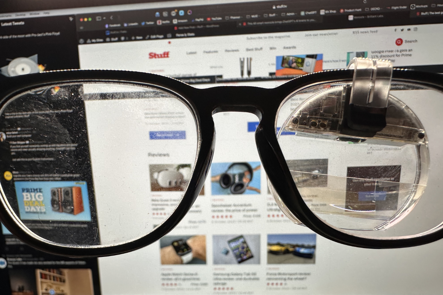 I strapped a ChatGPT-powered monocle to my face for a week | Stuff