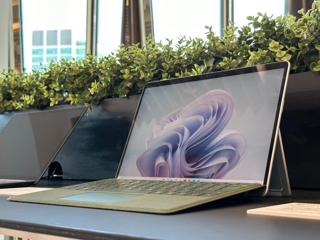 Microsoft Surface Pro 9 review: the best 2-in-1 around | Stuff