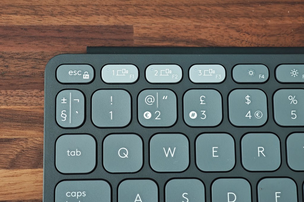 Logitech's Keys-To-Go 2 is a must-buy keyboard for your Steam Deck | Stuff