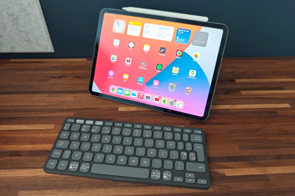 Logitech's Keys-To-Go 2 is a must-buy keyboard for your Steam Deck | Stuff