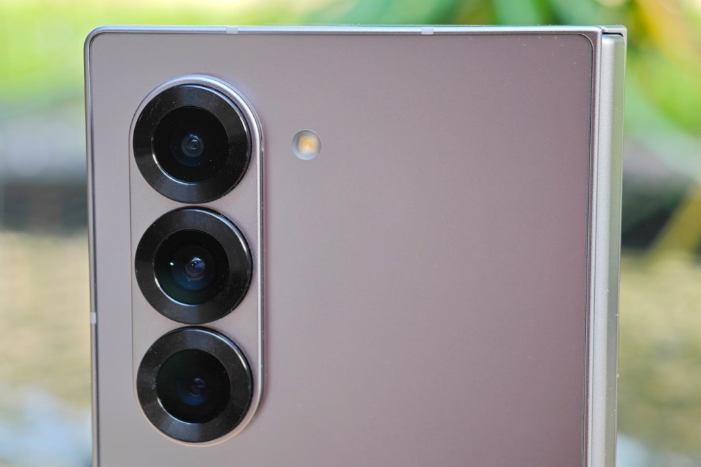 Samsung Galaxy Z Fold6 review: a safe bet sequel | Stuff