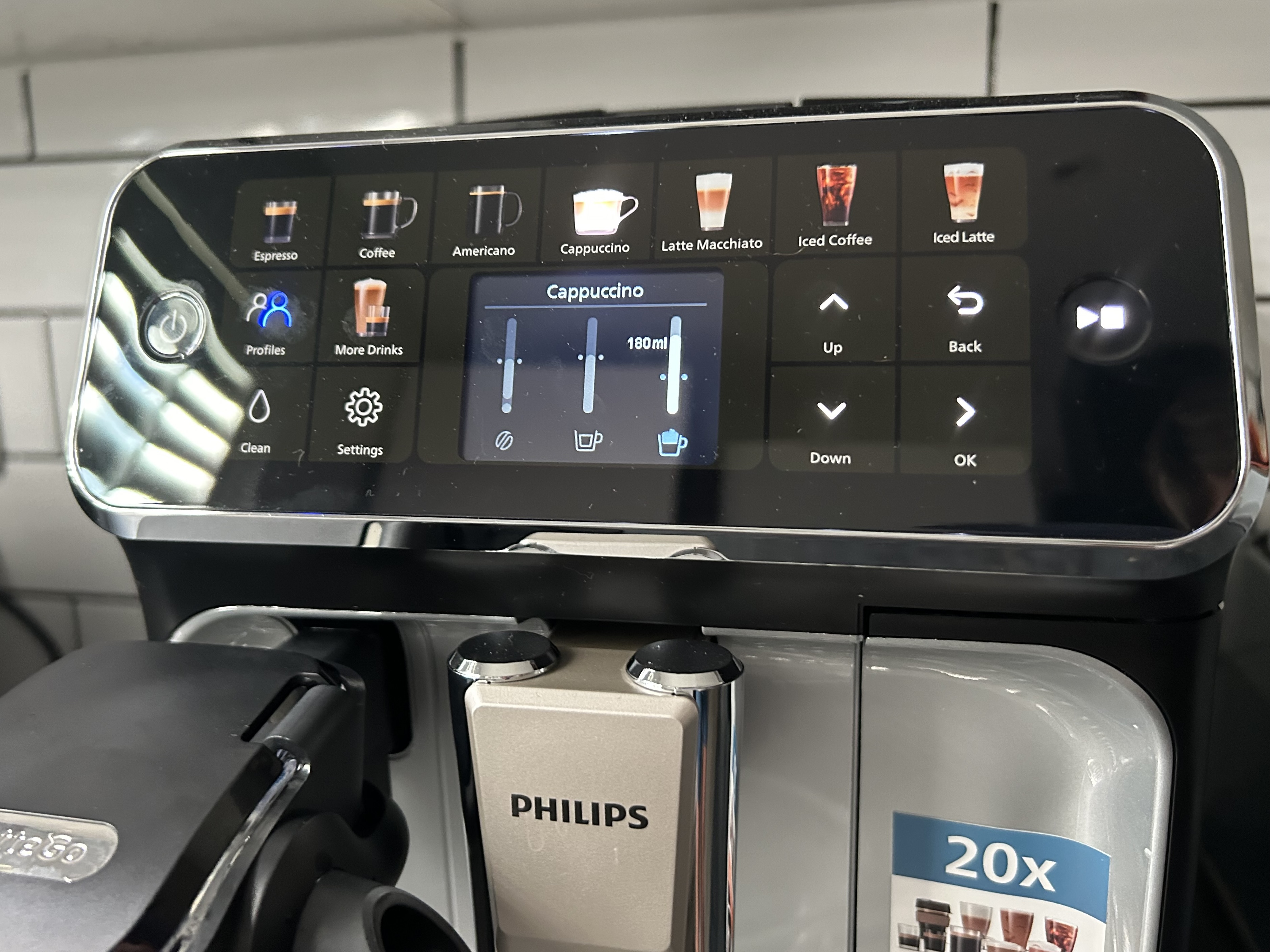 Philips LatteGo 5500 review: bean-to-cup coffee at its easiest | Stuff