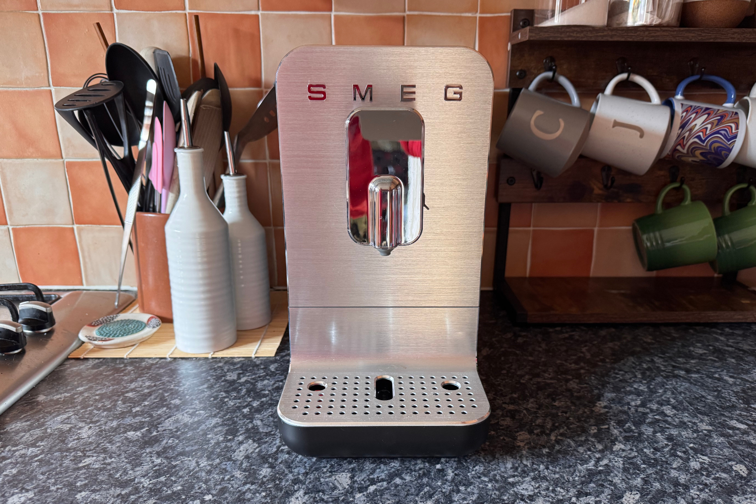 Smeg BCC13 coffee machine review: bean-to-cup for beginners | Stuff