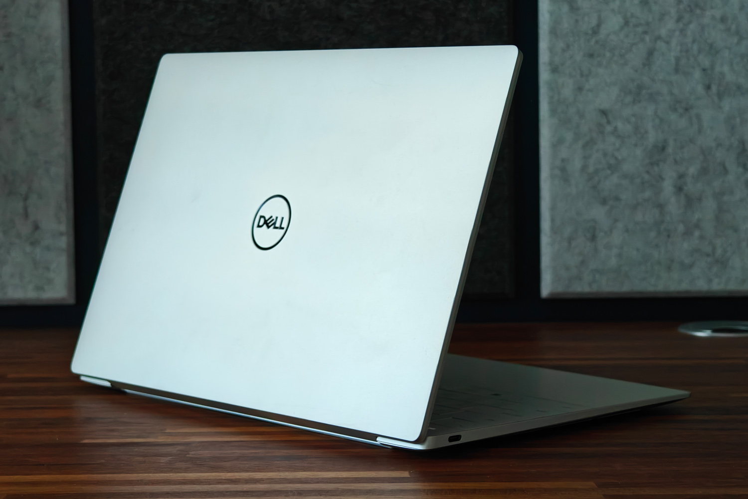 Dell XPS 13 (9345) review: Snapdragon ultraportable lacks substance | Stuff
