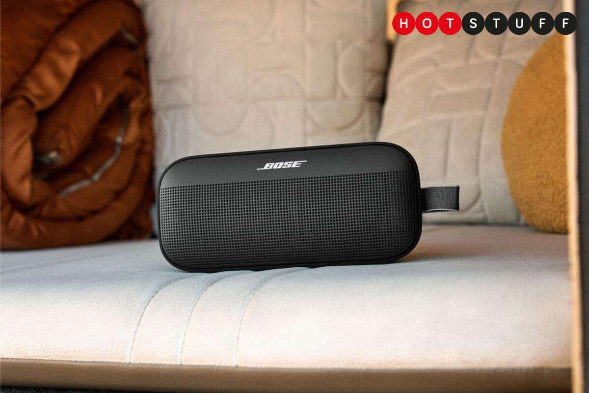 Bose's second-gen SoundLink Flex could be the best outdoor speaker | Stuff