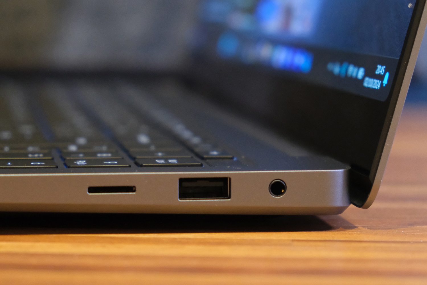 The Samsung Galaxy Book4 Ultra could be a best-of-both worlds laptop ...