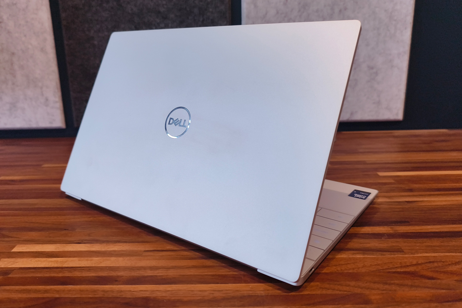 Dell XPS 13 (9350) review: Intel internals don't fix my hangups with ...