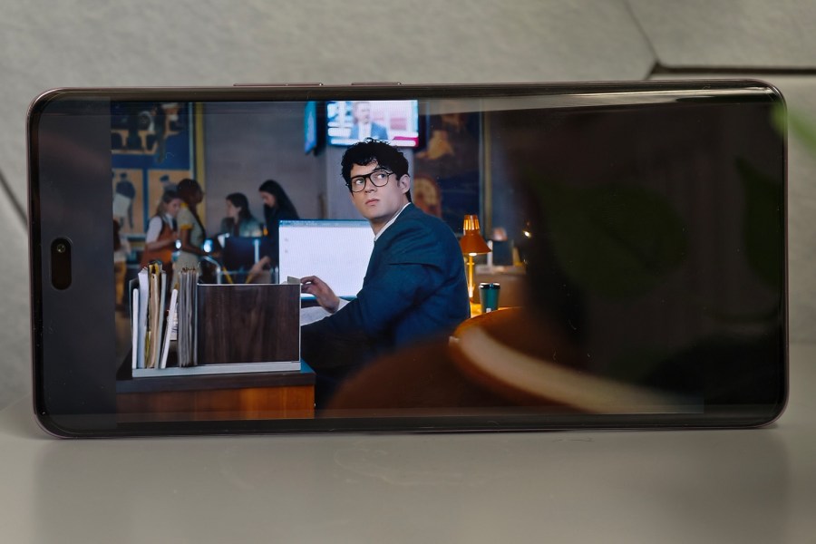 Honor Magic 7 Lite review: a new endurance standard | Stuff