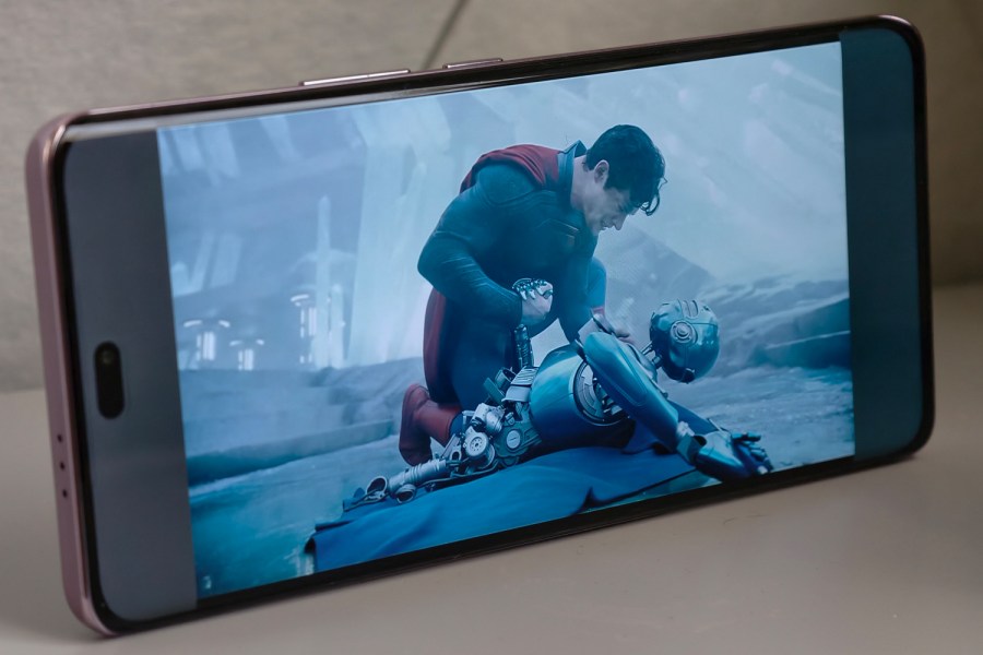 Honor Magic 7 Lite review: a new endurance standard | Stuff