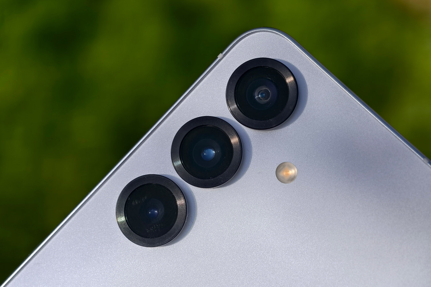 Samsung Galaxy S25 review: why vanilla is my favourite Galaxy flavour ...