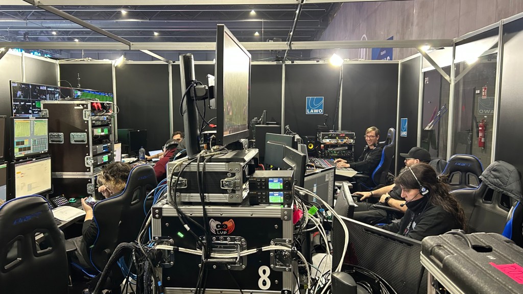 From tournament to your TV: how esports work on screen | Stuff