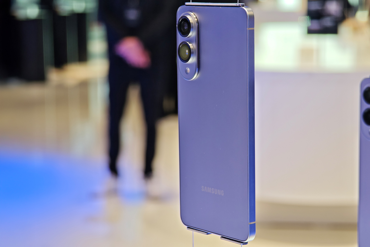 The Galaxy S25 Edge finally has a release date and it's sooner than you ...
