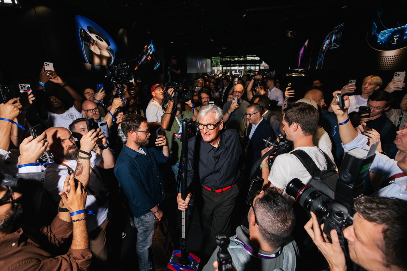 Sir James Dyson on the pitfalls of stair-climbing robot vacs, what went ...