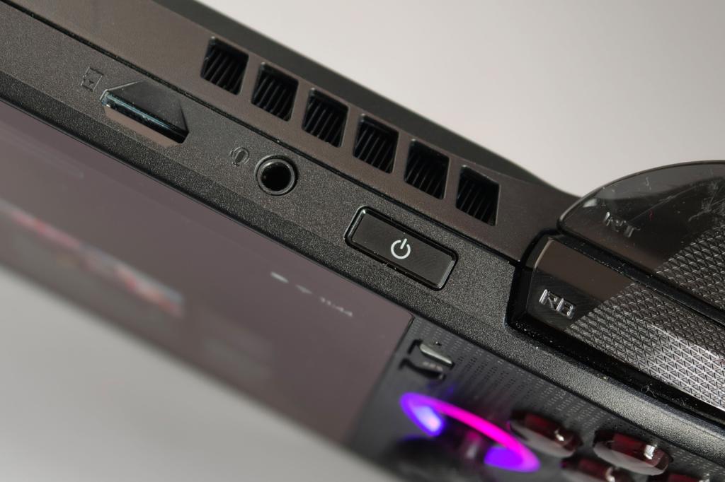 Asus ROG Xbox Ally X review: I love this Windows handheld for a few ...