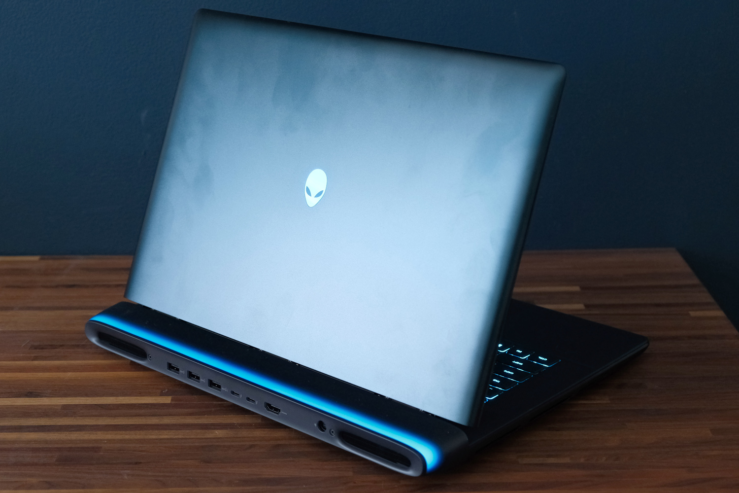 Alienware 16 Area-51 review: the gaming laptop I'd ditch my desktop for ...